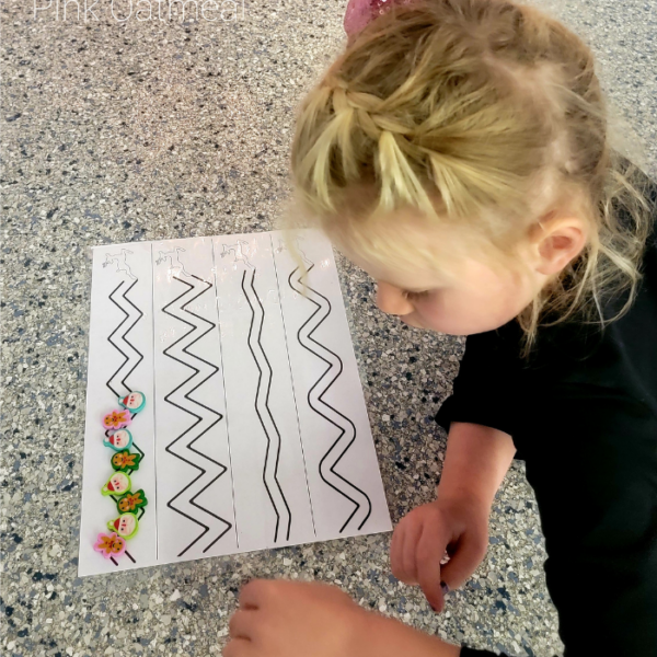 Christmas Fine Motor Activities - Pink Oatmeal Shop